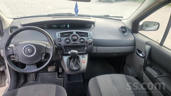 Renault Scenic 2007 in Riga on AUTOMOTO.COM.LV Grey Renault Scenic 2007 in Riga, with an engine capacity of 1.90 L and mileage of 292 thousand km for 800 €, photo 11 on AUTOMOTO.COM.LV
