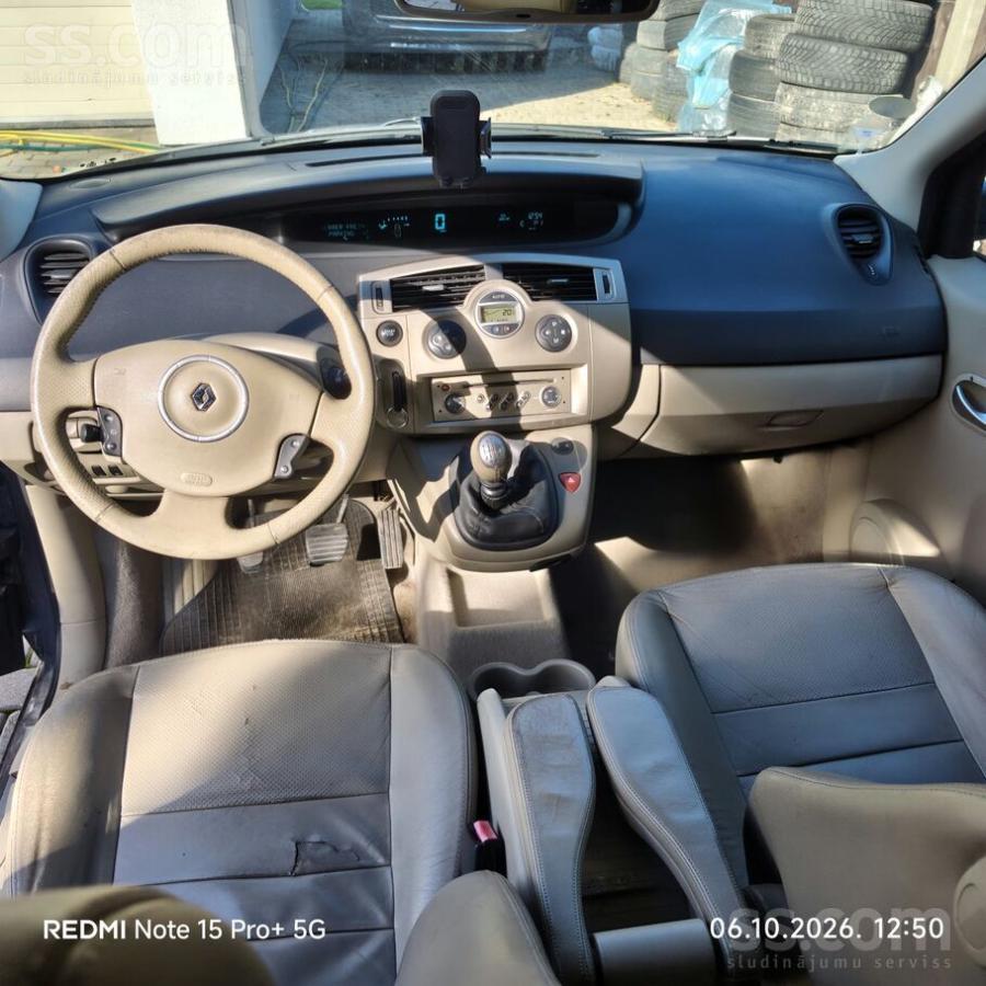 Grey Renault Scenic 2008 in Ogre, with an engine capacity of 1.90 L and mileage of 270 thousand km for 550 €, photo 9 on AUTOMOTO.COM.LV