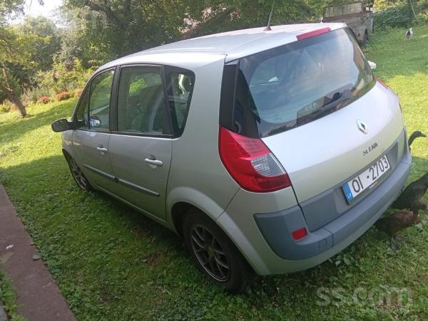 Pelēks Renault Scenic 2009 Liepāja, ar dzinēja tilpumu 1.80 L un nobraukumu 183 tūkst. km par 950 €, foto 5 vietnē AUTOMOTO.COM.LV