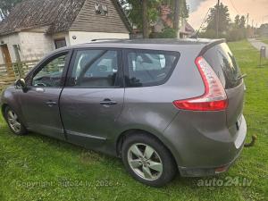 Grey Renault Scenic 2010 in Tallinn, with an engine capacity of 1.90 L and mileage of 0 thousand km for 3200 €, photo 3 on AUTOMOTO.COM.LV