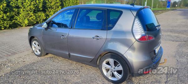Grey Renault Scenic 2012 in Voru, with an engine capacity of 1.50 L and mileage of 183 thousand km for 4250 €, photo 7 on AUTOMOTO.COM.LV