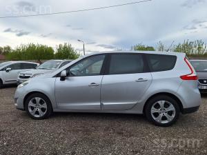 Pelēks Renault Scenic 2012 Daugavpils, ar dzinēja tilpumu 1.60 L un nobraukumu 0 tūkst. km par 4500 €, foto 5 vietnē AUTOMOTO.COM.LV