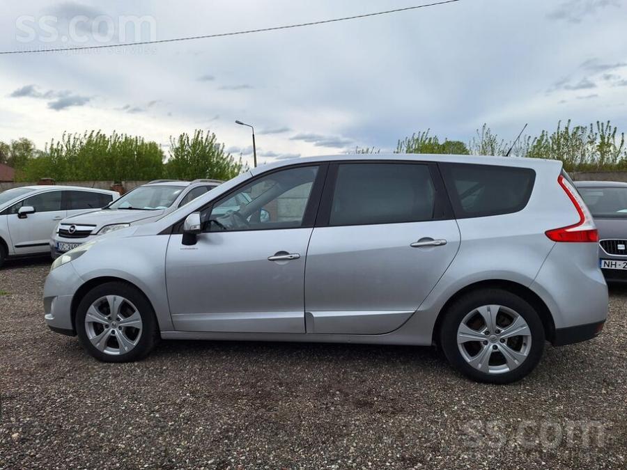 Pelēks Renault Scenic 2012 Daugavpils, ar dzinēja tilpumu 1.60 L un nobraukumu 0 tūkst. km par 4500 €, foto 5 vietnē AUTOMOTO.COM.LV