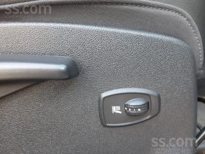 Pelēks Renault Scenic 2012 Daugavpils, ar dzinēja tilpumu 1.60 L un nobraukumu 0 tūkst. km par 4500 €, foto 11 vietnē AUTOMOTO.COM.LV