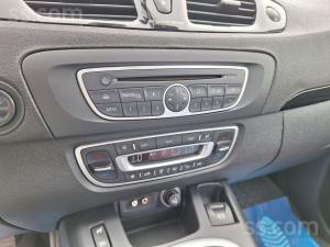 Pelēks Renault Scenic 2012 Daugavpils, ar dzinēja tilpumu 1.60 L un nobraukumu 0 tūkst. km par 4500 €, foto 13 vietnē AUTOMOTO.COM.LV