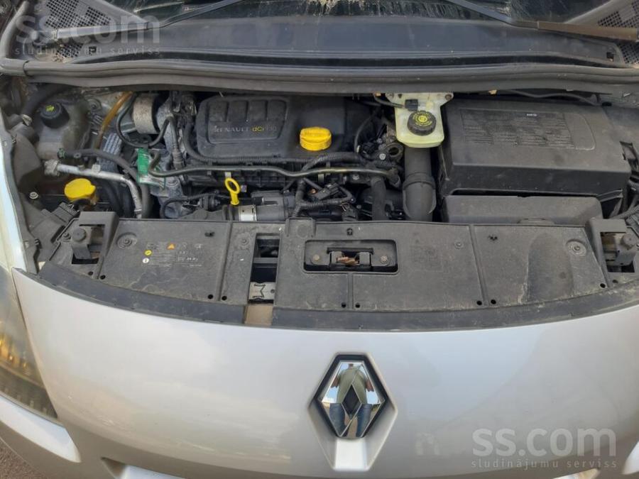 Pelēks Renault Scenic 2012 Daugavpils, ar dzinēja tilpumu 1.60 L un nobraukumu 0 tūkst. km par 4500 €, foto 23 vietnē AUTOMOTO.COM.LV