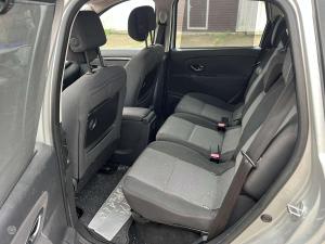 Pelēks Renault Scenic 2012 Kauņa, ar dzinēja tilpumu 1.46 L un nobraukumu 173 tūkst. km par 1600 €, foto 10 vietnē AUTOMOTO.COM.LV