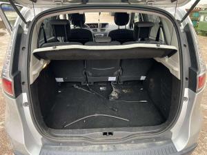 Pelēks Renault Scenic 2012 Kauņa, ar dzinēja tilpumu 1.46 L un nobraukumu 173 tūkst. km par 1600 €, foto 13 vietnē AUTOMOTO.COM.LV