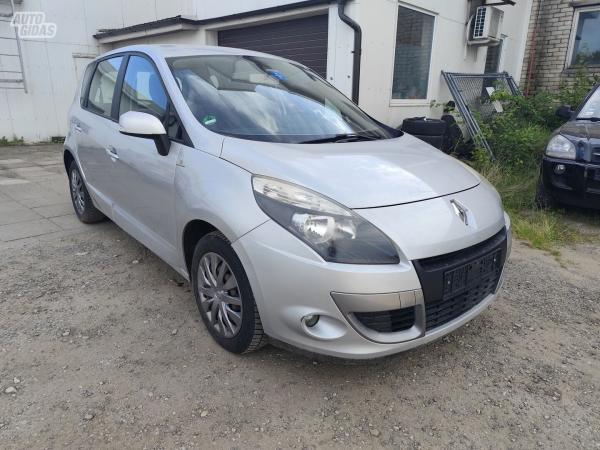 Grey Renault Scenic 2012 in Utena, with an engine capacity of 1.50 L and mileage of 213 thousand km for 2990 €, photo 4 on AUTOMOTO.COM.LV