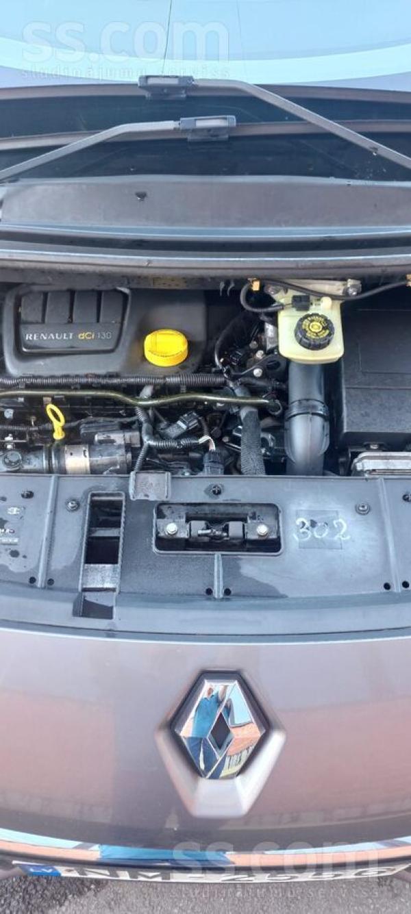 Pelēks Renault Scenic 2013 Rīga, ar dzinēja tilpumu 1.90 L un nobraukumu 300 tūkst. km par 2755 €, foto 7 vietnē AUTOMOTO.COM.LV