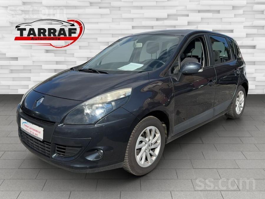 Pelēks Renault Scenic 2013 Ogre, ar dzinēja tilpumu 1.60 L un nobraukumu 145 tūkst. km par 4995 €, foto 1 vietnē AUTOMOTO.COM.LV