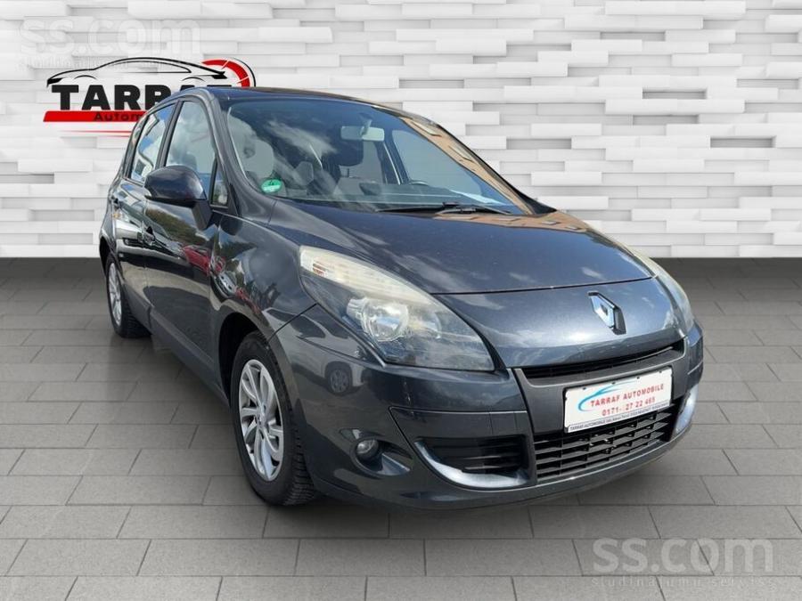 Pelēks Renault Scenic 2013 Ogre, ar dzinēja tilpumu 1.60 L un nobraukumu 145 tūkst. km par 4995 €, foto 3 vietnē AUTOMOTO.COM.LV