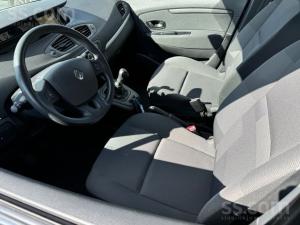 Pelēks Renault Scenic 2013 Ogre, ar dzinēja tilpumu 1.60 L un nobraukumu 145 tūkst. km par 4995 €, foto 12 vietnē AUTOMOTO.COM.LV