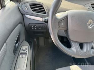 Pelēks Renault Scenic 2013 Ogre, ar dzinēja tilpumu 1.60 L un nobraukumu 145 tūkst. km par 4995 €, foto 13 vietnē AUTOMOTO.COM.LV