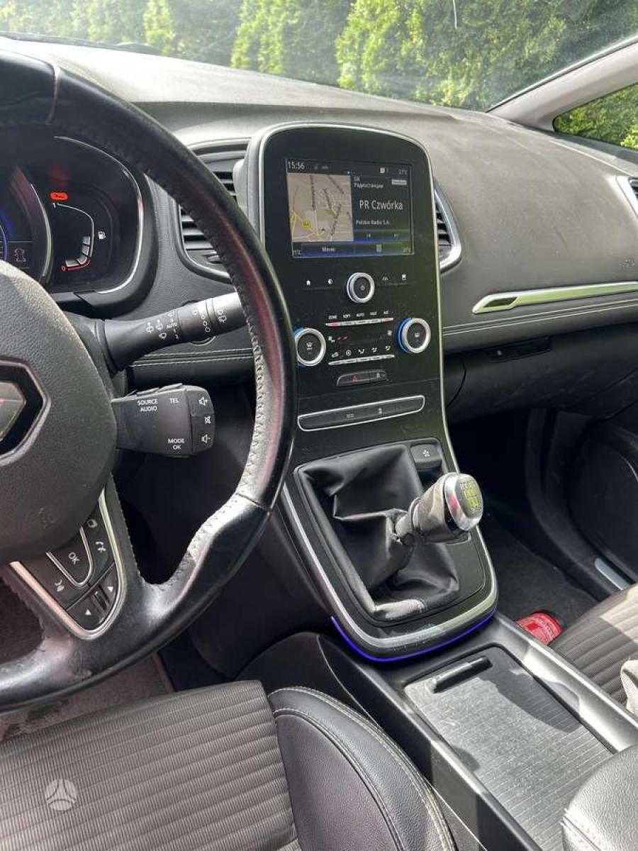 Grey Renault Scenic 2017 in Vilnius, with an engine capacity of 1.20 L and mileage of 121 thousand km for 4900 €, photo 7 on AUTOMOTO.COM.LV