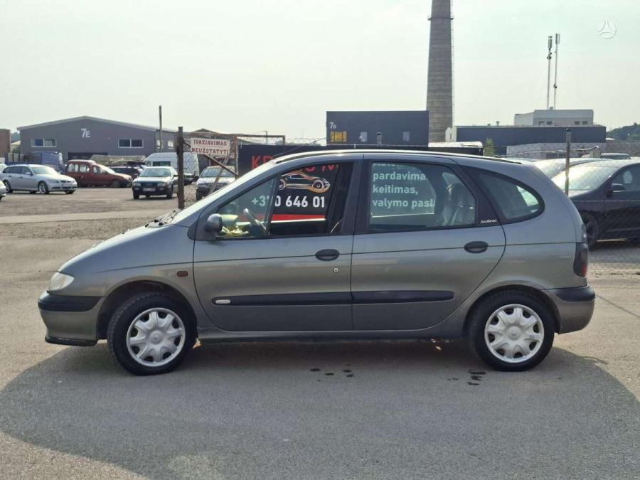 Grey Renault Scenic 1999 in Plunge, with an engine capacity of 1.60 L and mileage of 165 thousand km for 830 €, photo 3 on AUTOMOTO.COM.LV