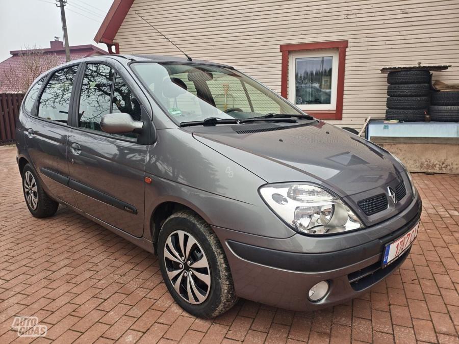 Grey Renault Scenic 2000 in Vilnius, with an engine capacity of 1.60 L and mileage of 207 thousand km for 1200 €, photo 1 on AUTOMOTO.COM.LV