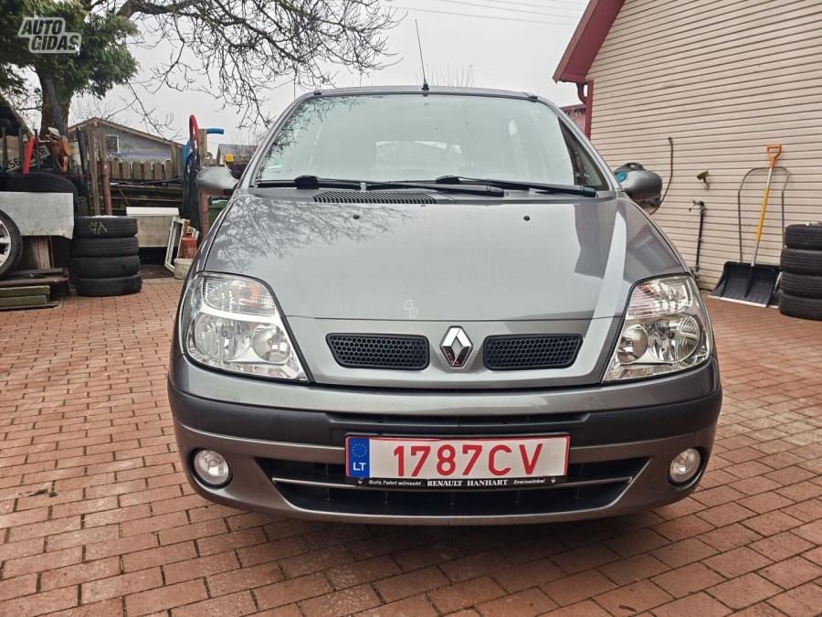 Grey Renault Scenic 2000 in Vilnius, with an engine capacity of 1.60 L and mileage of 207 thousand km for 1200 €, photo 2 on AUTOMOTO.COM.LV