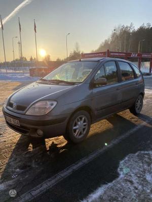 Grey Renault Scenic 2000 in Alytus, with an engine capacity of 1.60 L and mileage of 316 thousand km for 700 €, photo 4 on AUTOMOTO.COM.LV