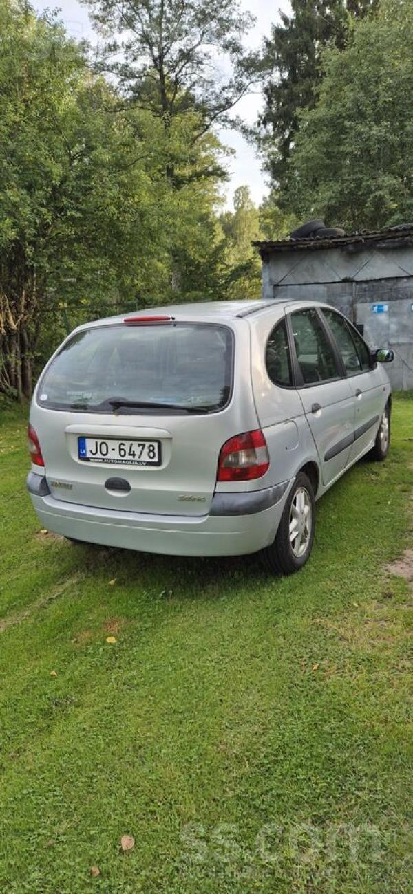 Серый Рено Сценик 2001 в Рига, объемом двигателя 1.90 л и пробегом 316 тыс. км за 651 €, фото 1 на AUTOMOTO.COM.LV