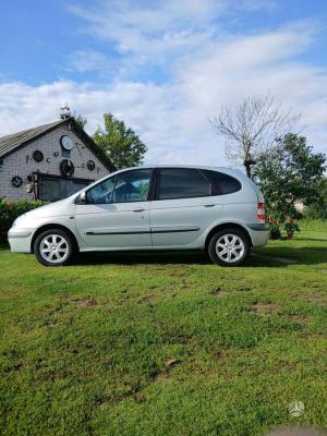 Grey Renault Scenic 2001 in Alytus, with an engine capacity of 1.90 L and mileage of 250 thousand km for 1100 €, photo 5 on AUTOMOTO.COM.LV