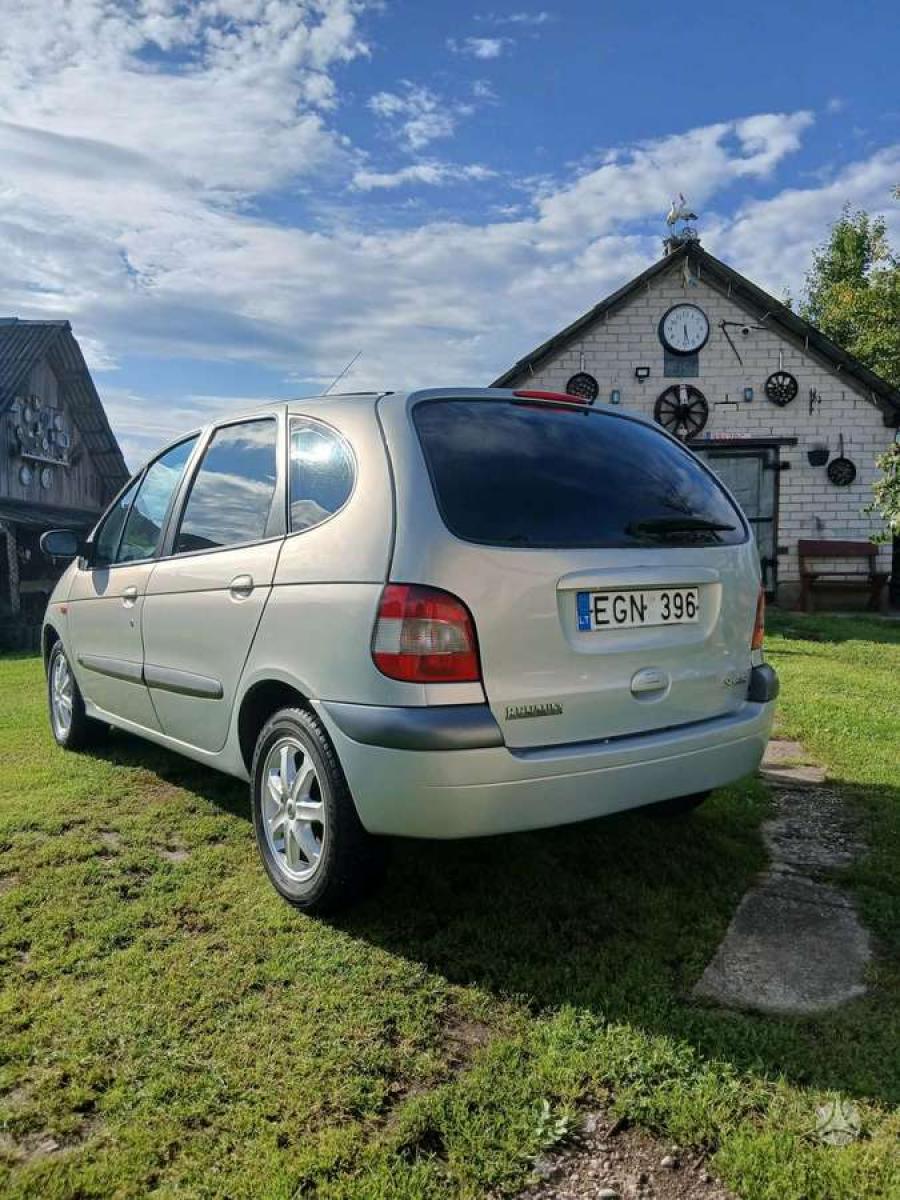Grey Renault Scenic 2001 in Alytus, with an engine capacity of 1.90 L and mileage of 250 thousand km for 1100 €, photo 8 on AUTOMOTO.COM.LV