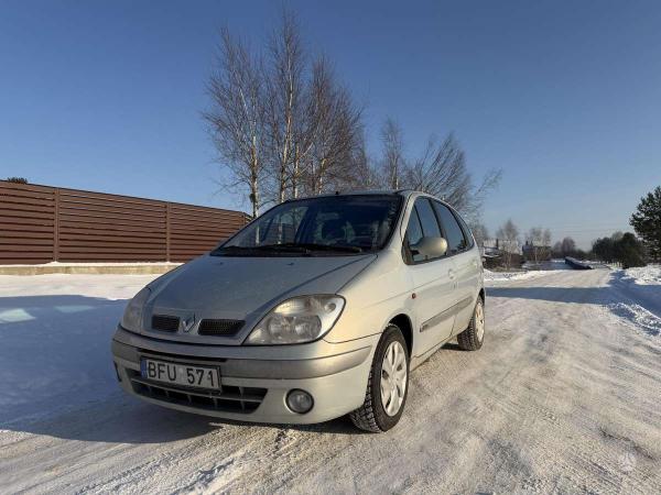 Grey Renault Scenic 2002 in Vilnius, with an engine capacity of 1.60 L and mileage of 202 thousand km for 950 €, photo 3 on AUTOMOTO.COM.LV