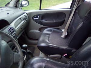 Grey Renault Scenic 2002 in Riga, with an engine capacity of 1.90 L and mileage of 270 thousand km for 490 €, photo 5 on AUTOMOTO.COM.LV