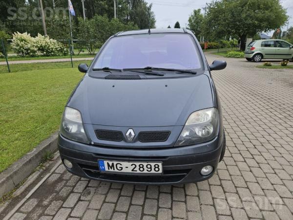 Grey Renault Scenic 2002 in Riga, with an engine capacity of 1.90 L and mileage of 252 thousand km for 600 €, photo 2 on AUTOMOTO.COM.LV