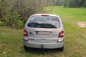 Grey Renault Scenic 2002 in Druskininkai, with an engine capacity of 1.87 L and mileage of 275 thousand km for 600 €, photo 5 on AUTOMOTO.COM.LV