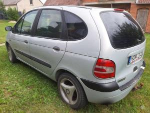 Pelēks Renault Scenic 2003 Šauļi, ar dzinēja tilpumu 1.87 L un nobraukumu 252 tūkst. km par 650 €, foto 5 vietnē AUTOMOTO.COM.LV
