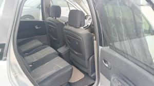Pelēks Renault Scenic 2004 Radviliškis, ar dzinēja tilpumu 1.60 L un nobraukumu 146 tūkst. km par 850 €, foto 13 vietnē AUTOMOTO.COM.LV