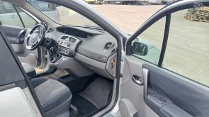 Pelēks Renault Scenic 2004 Radviliškis, ar dzinēja tilpumu 1.60 L un nobraukumu 146 tūkst. km par 850 €, foto 14 vietnē AUTOMOTO.COM.LV