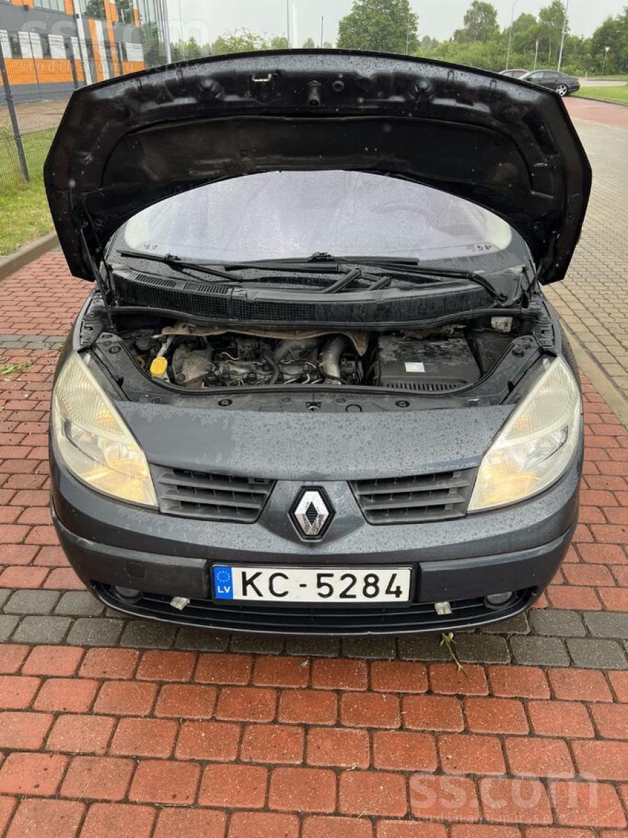 Pelēks Renault Scenic 2004 Ventspils, ar dzinēja tilpumu 1.90 L un nobraukumu 288 tūkst. km par 1050 €, foto 12 vietnē AUTOMOTO.COM.LV