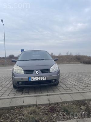 Pelēks Renault Scenic 2004 Daugavpils, ar dzinēja tilpumu 1.90 L un nobraukumu 295 tūkst. km par 700 €, foto 3 vietnē AUTOMOTO.COM.LV