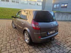 Grey Renault Scenic 2004 in Daugavpils, with an engine capacity of 1.90 L and mileage of 121 thousand km for 1150 €, photo 5 on AUTOMOTO.COM.LV