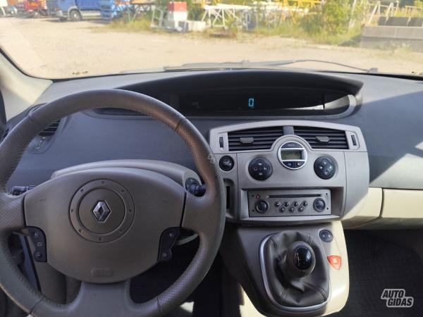 Grey Renault Scenic 2004 in Klaipeda, with an engine capacity of 1.60 L and mileage of 459 thousand km for 1250 €, photo 6 on AUTOMOTO.COM.LV