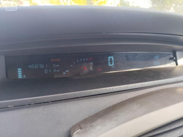 Grey Renault Scenic 2004 in Klaipeda, with an engine capacity of 1.60 L and mileage of 459 thousand km for 1250 €, photo 7 on AUTOMOTO.COM.LV