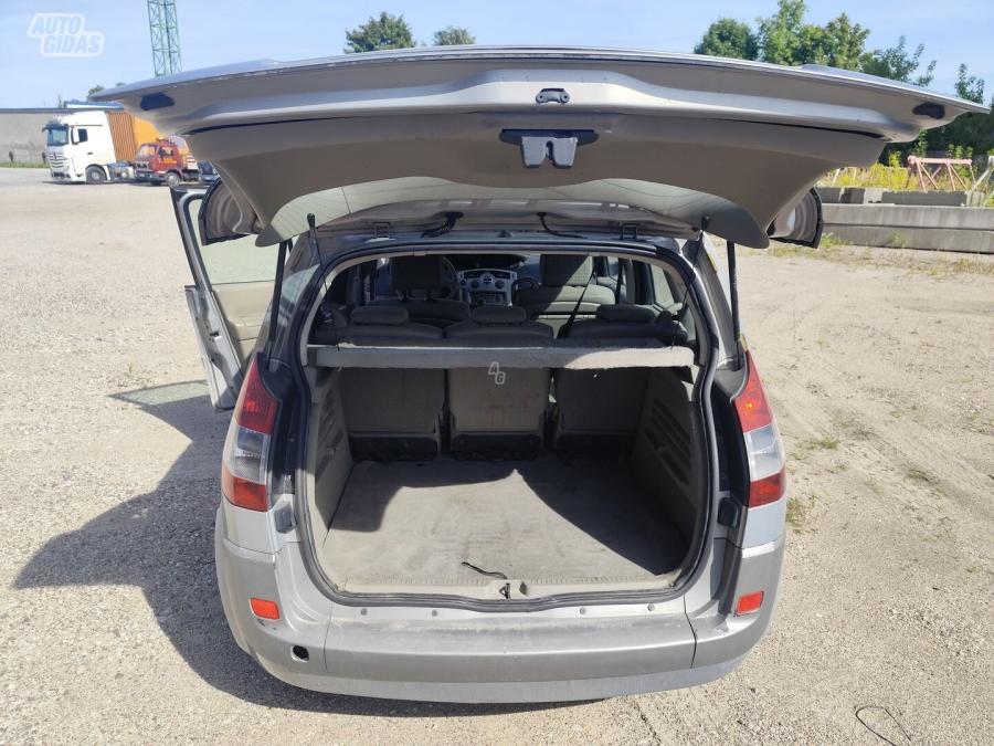 Grey Renault Scenic 2004 in Klaipeda, with an engine capacity of 1.60 L and mileage of 459 thousand km for 1250 €, photo 10 on AUTOMOTO.COM.LV