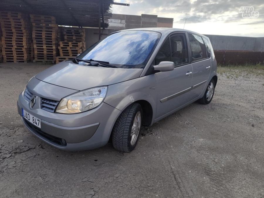 Pelēks Renault Scenic 2004 Klaipėda, ar dzinēja tilpumu 1.60 L un nobraukumu 459 tūkst. km par 1250 €, foto 1 vietnē AUTOMOTO.COM.LV