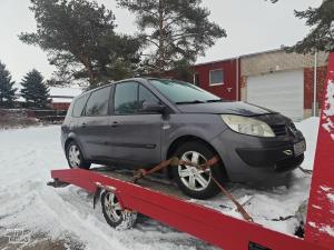 Pelēks Renault Scenic 2005 Jonava, ar dzinēja tilpumu 2.00 L un nobraukumu 328 tūkst. km par 399 €, foto  vietnē AUTOMOTO.COM.LV