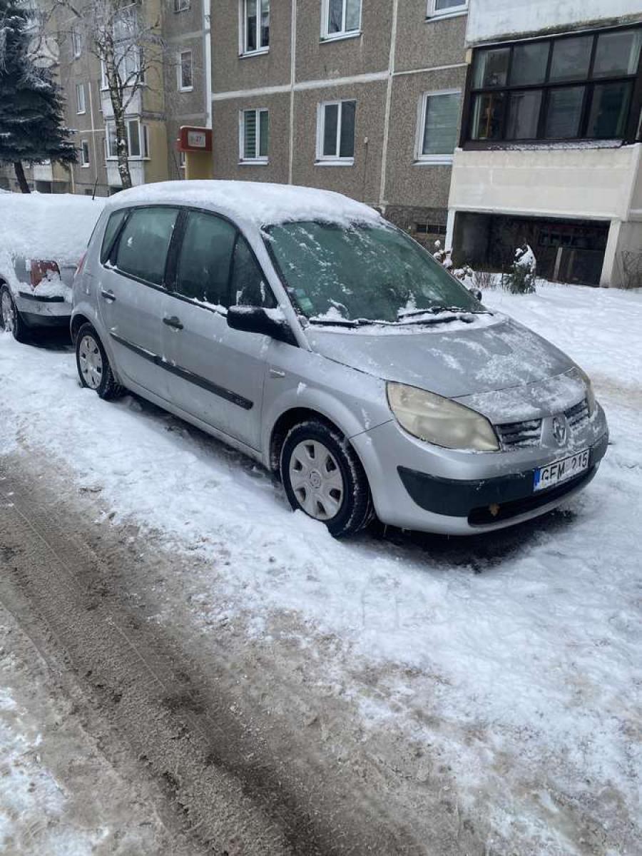Grey Renault Scenic 2005 in Kaunas, with an engine capacity of 1.46 L and mileage of 187 thousand km for 550 €, photo 1 on AUTOMOTO.COM.LV