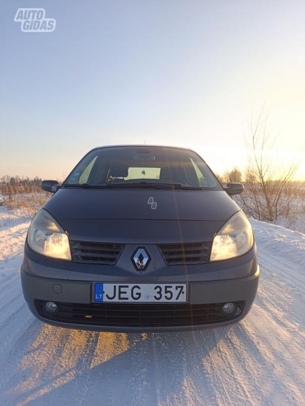Pelēks Renault Scenic 2005 Panevēža, ar dzinēja tilpumu 1.90 L un nobraukumu 270 tūkst. km par 950 €, foto 4 vietnē AUTOMOTO.COM.LV