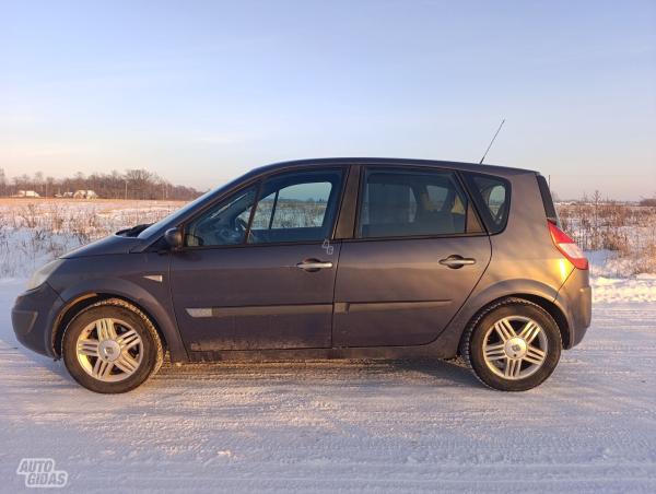 Pelēks Renault Scenic 2005 Panevēža, ar dzinēja tilpumu 1.90 L un nobraukumu 270 tūkst. km par 950 €, foto 5 vietnē AUTOMOTO.COM.LV