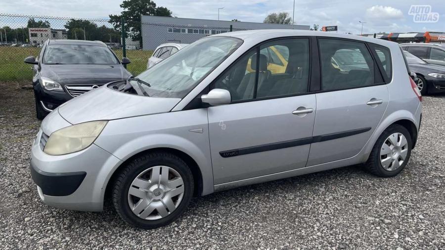 Pelēks Renault Scenic 2005 Marijampole, ar dzinēja tilpumu 1.90 L un nobraukumu 251 tūkst. km par 600 €, foto 3 vietnē AUTOMOTO.COM.LV