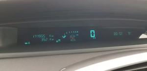 Pelēks Renault Scenic 2006 Valmiera, ar dzinēja tilpumu 1.60 L un nobraukumu 178 tūkst. km par 2100 €, foto 14 vietnē AUTOMOTO.COM.LV
