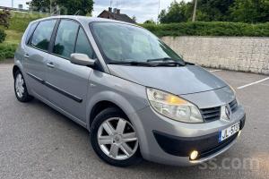 Pelēks Renault Scenic 2006 Daugavpils, ar dzinēja tilpumu 1.90 L un nobraukumu 250 tūkst. km par 1350 €, foto 4 vietnē AUTOMOTO.COM.LV