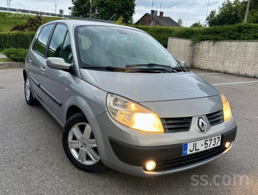 Pelēks Renault Scenic 2006 Daugavpils, ar dzinēja tilpumu 1.90 L un nobraukumu 250 tūkst. km par 1350 €, foto 6 vietnē AUTOMOTO.COM.LV
