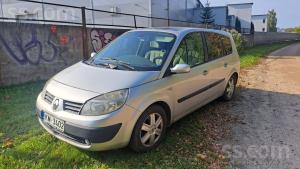 Grey Renault Scenic 2006 in Riga, with an engine capacity of 1.90 L and mileage of 335 thousand km for 1200 €, photo 4 on AUTOMOTO.COM.LV
