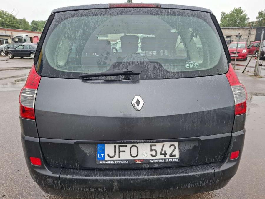 Grey Renault Scenic 2007 in Plunge, with an engine capacity of 1.46 L and mileage of 259 thousand km for 1250 €, photo 11 on AUTOMOTO.COM.LV